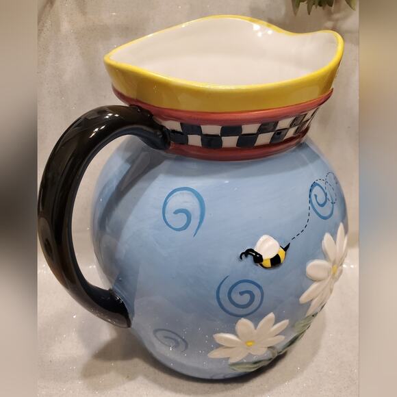 Debbie Munn | Kitchen | Debbie Mumm Garden Bee Brownlow Ceramic Pitcher ...